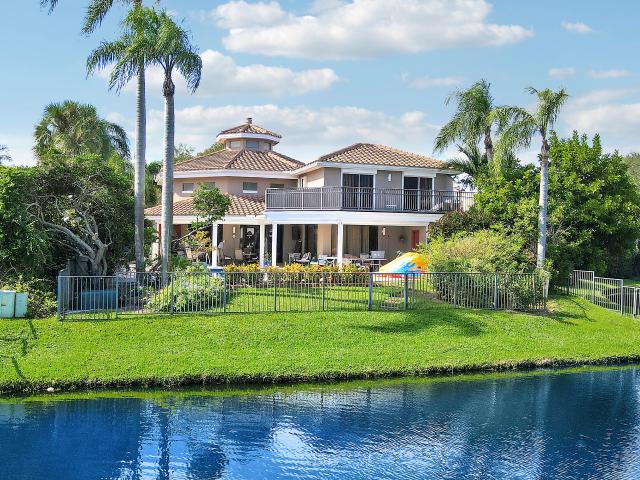 204 Chinook Ln, Jupiter, FL 33458 | MLS #R11141 | Compass