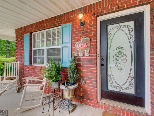 204 Crystal Court