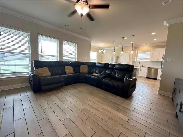 204 Cypress Bend
