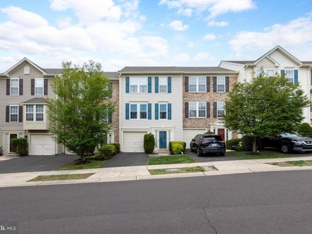 204 Anthony Ct, North Wales, PA 19454