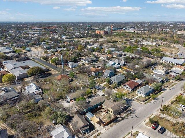 204 and 210 Hunstock, San Antonio, TX 78210