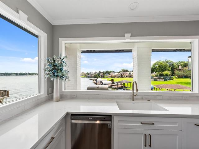 204 April Waters Drive N