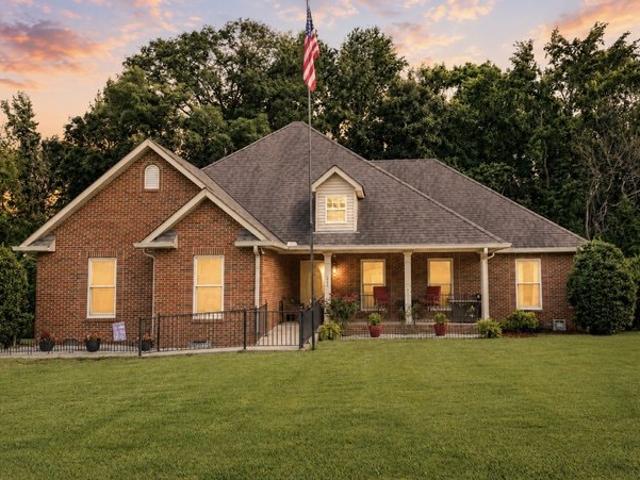 204 Artesa Dr, White House, TN 37188