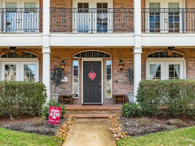 204 Arrowhead Drive