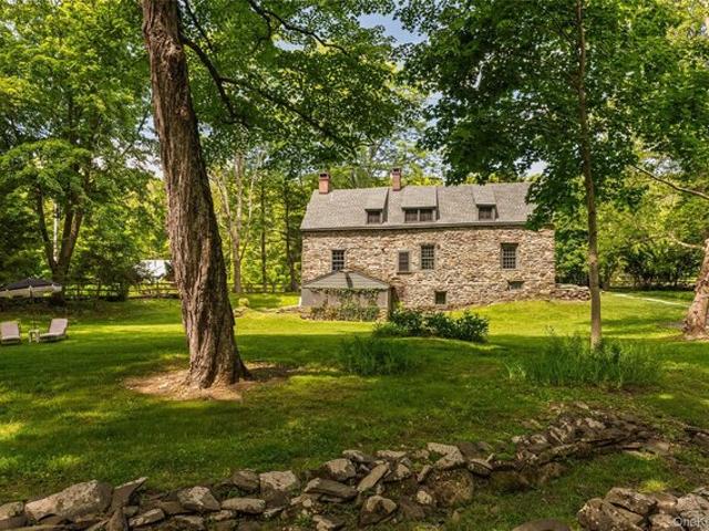 204 Ashokan Rd, Kingston, NY 12401