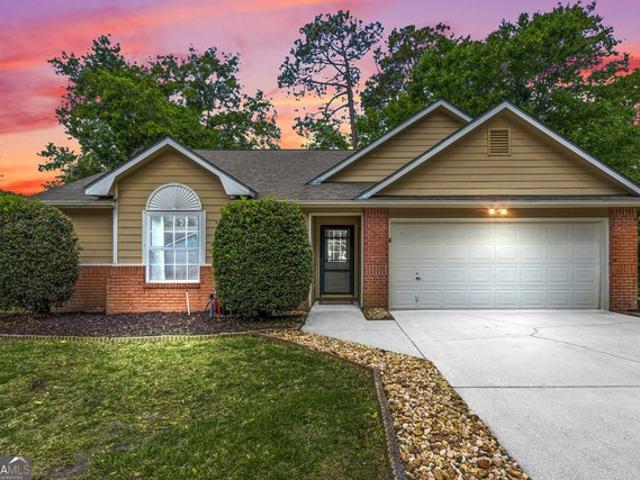 204 Azalea Ct, Kingsland, GA 31548