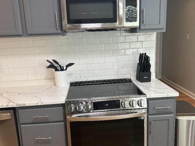 204 Bayard St, Green Cove Springs, FL 32043 | MLS #2154