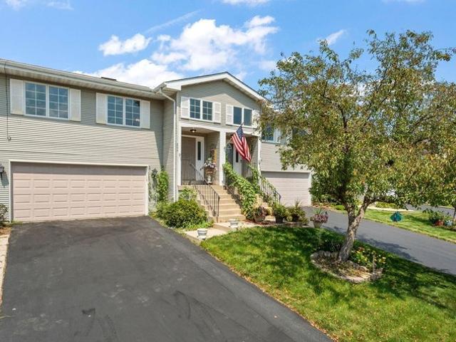 204 Barbara Jean Dr, Schererville, IN 46375