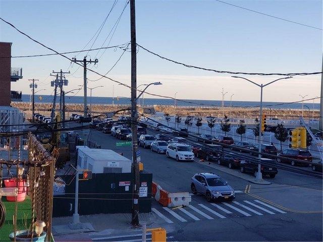 204 Beach 102nd St, Rockaway Park, NY 11694