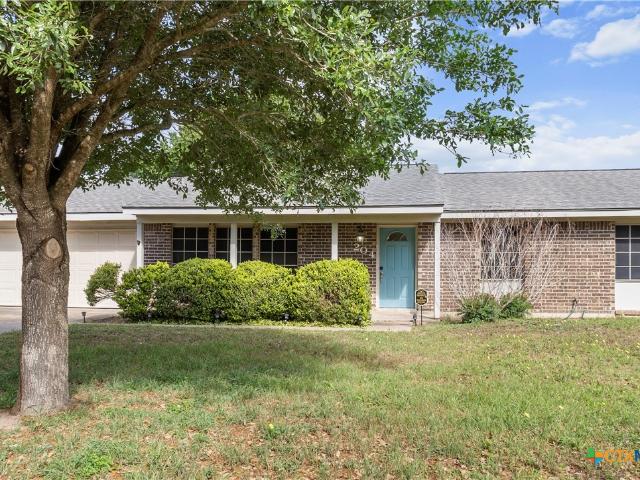 204 Berwick Rd, Victoria, TX 77904 | MLS #610149