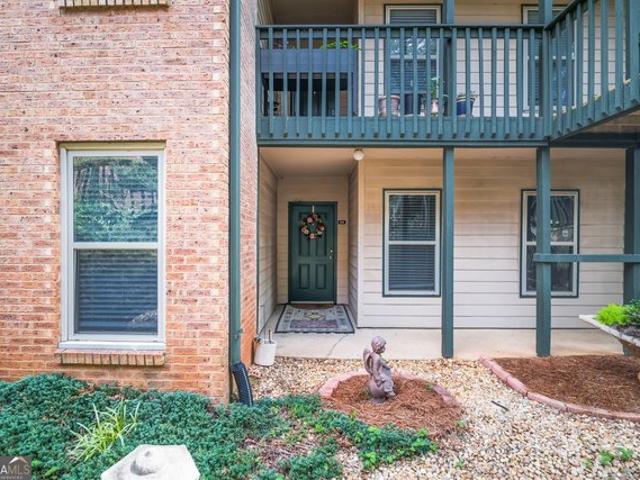 204 Brittany Ct, Duluth, GA 30096