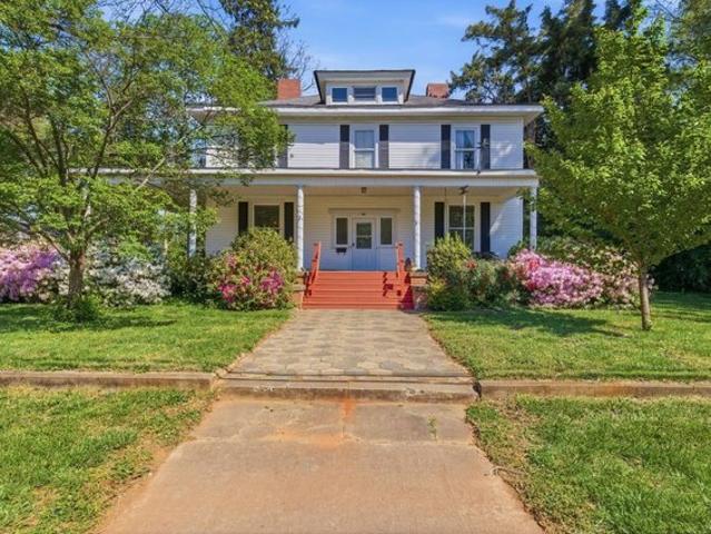 204 Brockman Ave, Greenville, SC 29609