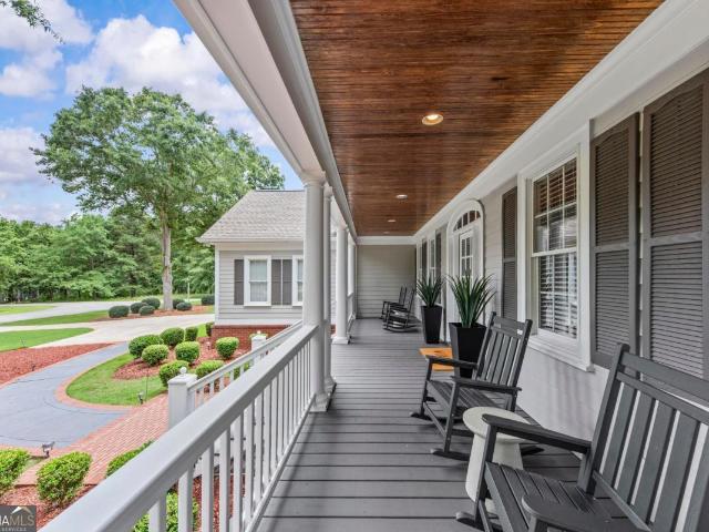 204 Broadlands Drive