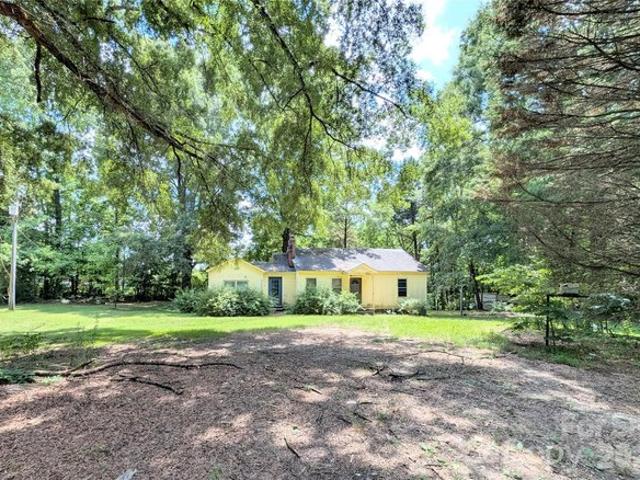 204 Brown Watterson Rd, Cherryville, NC 28021
