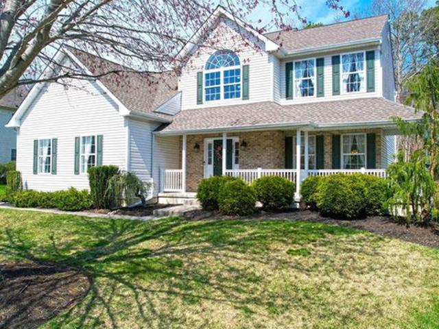204 Gardenview Rd, Egg Harbor, NJ 08234