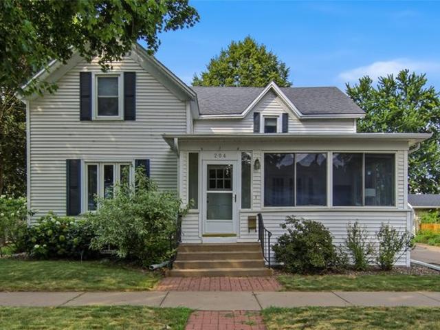 204 Gilbert Ave, Eau Claire, WI 54701