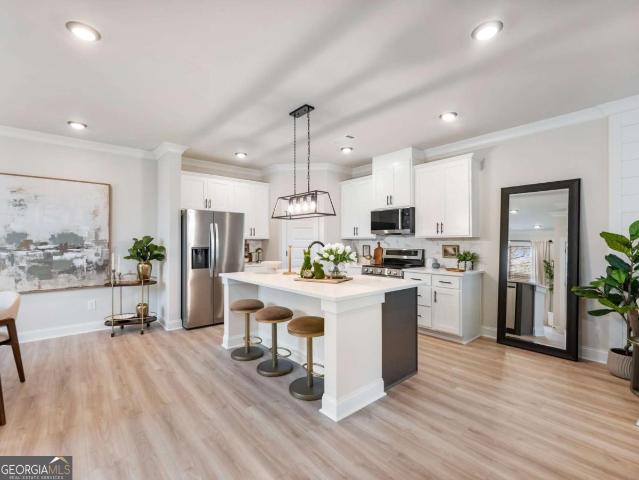 204 Grand Highlands Court