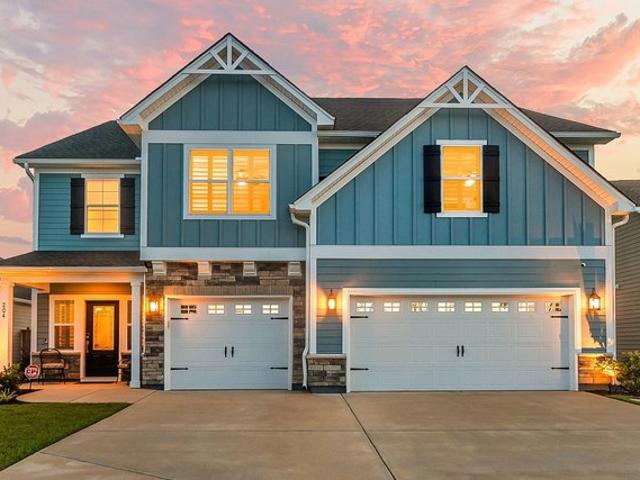 204 Grange Cir, Summerville, SC 29486