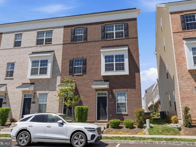 204 Dock St, Unit B, Bensalem, PA 19020 | MLS #PABU2119