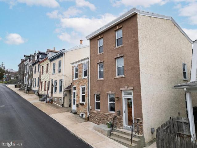 204 Dawson Street