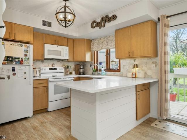 204 Dakota Dr