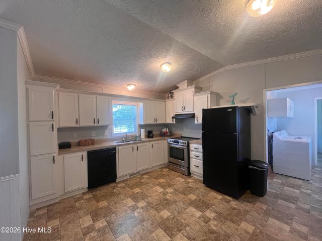 204 Diamond City Drive