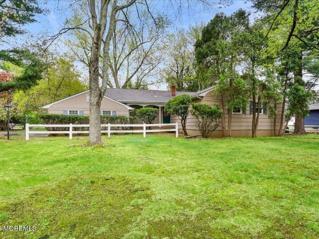 204 Dutch Lane Rd, Freehold, NJ 07728 | MLS #22611 | Compass