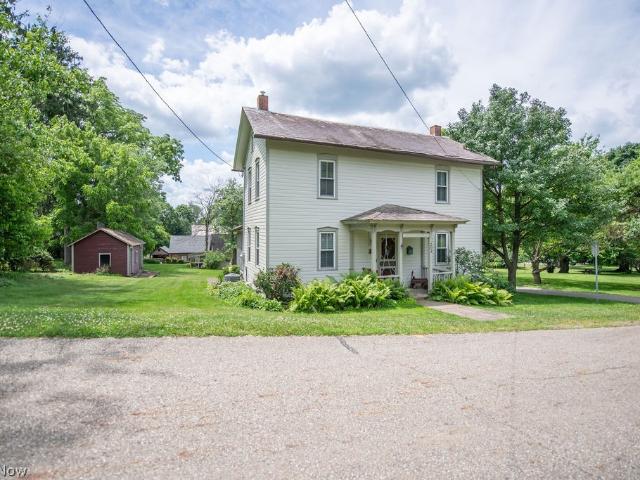 204 E 4th Street