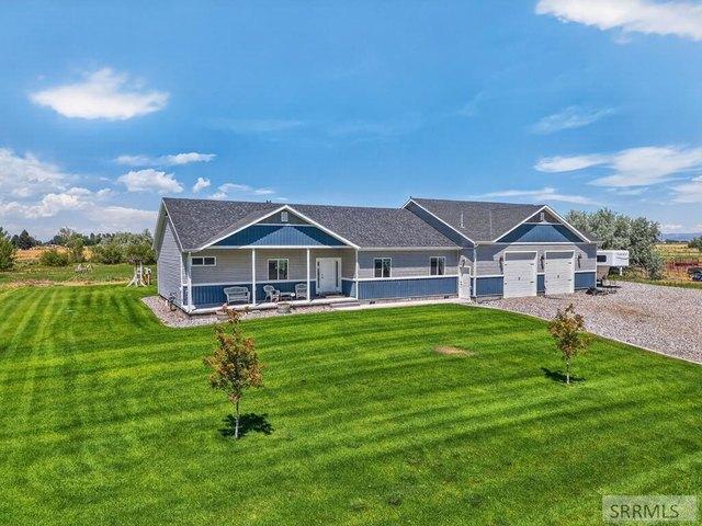 204 E 135 N, Blackfoot, ID 83221