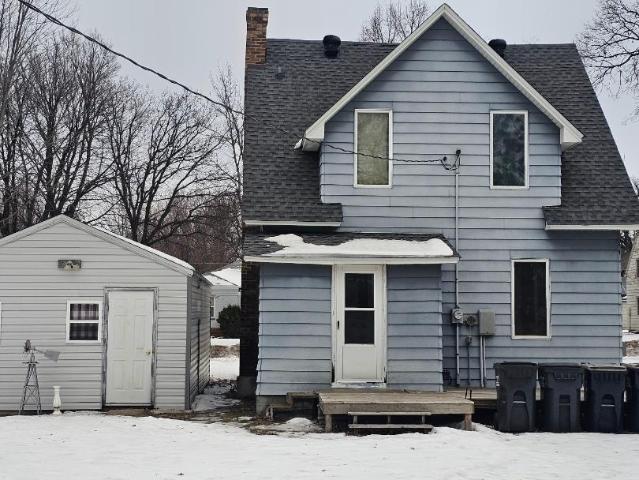204 E 1st Street