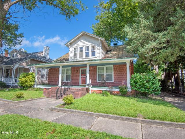 204 E Baker Street