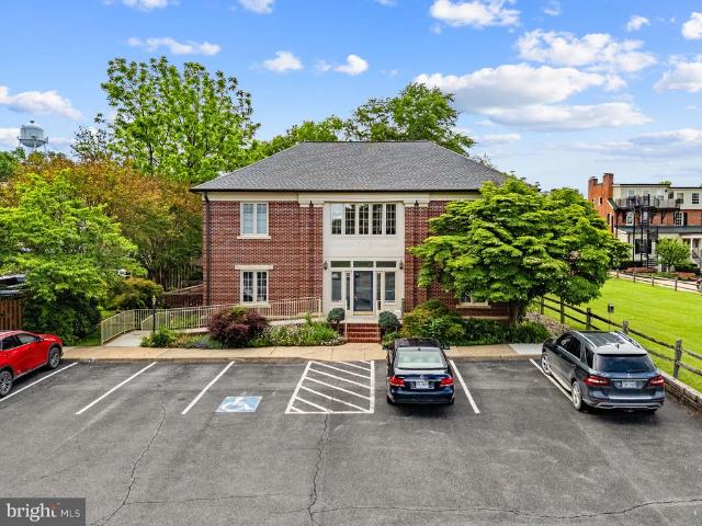 204 E Federal Street # B