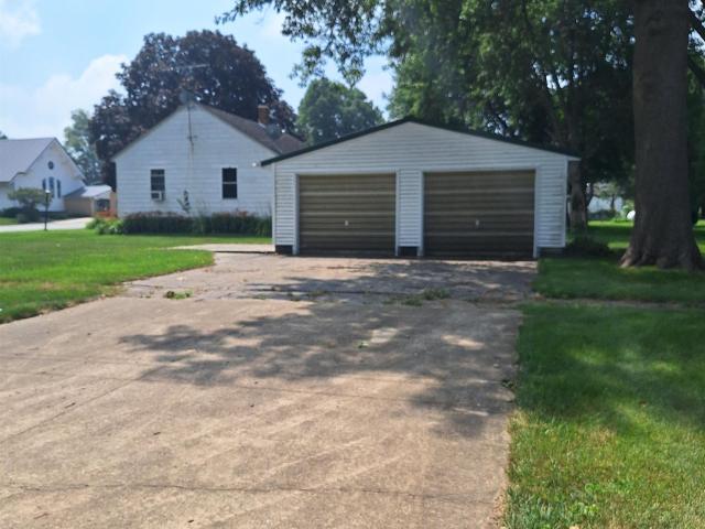 204 E MAIN Street