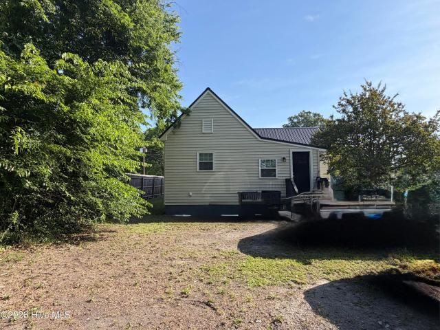 204 E Oak Street
