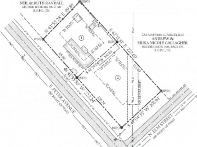204 E Peter Ave