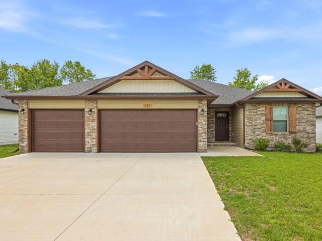 204 E Rosalie St, Strafford, MO 65757