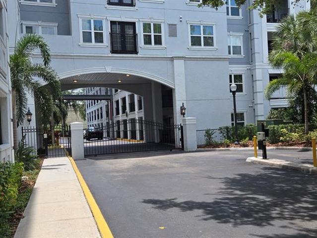 204 E South St, Unit 4056, Orlando, FL 32801 | MLS #O6310 | Compass