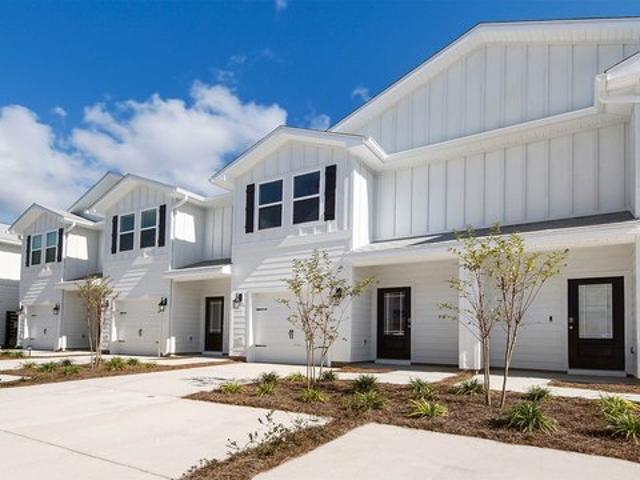 204 Ellery Ln, Panama City Beach, FL 32413