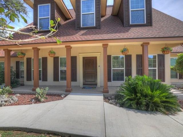204 Falling Hls, New Braunfels, TX 78132