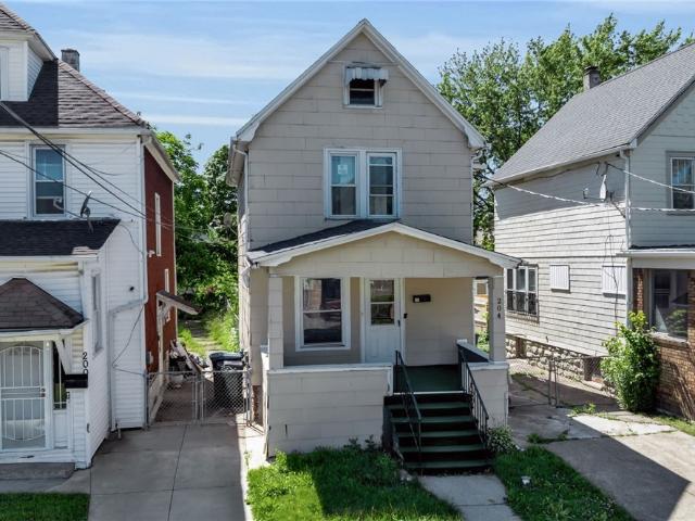 204 Floss Avenue