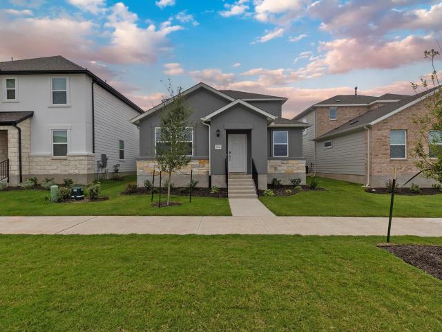 204 Flowers Ave # 123