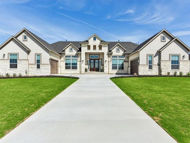 204 Kamas Way, Florence, TX 76527