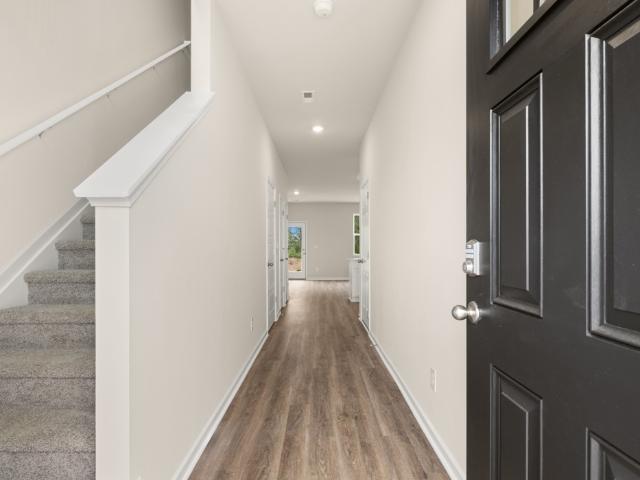 204 Kenmore Circle