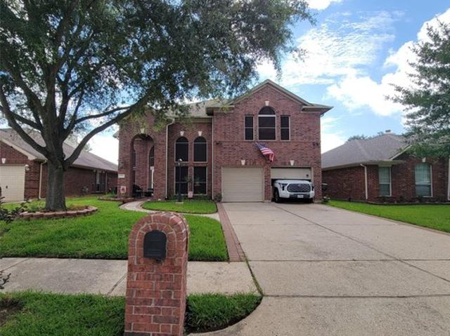 204 King William Dr, La Porte, TX 77571