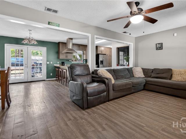 204 Honey Lane Circle