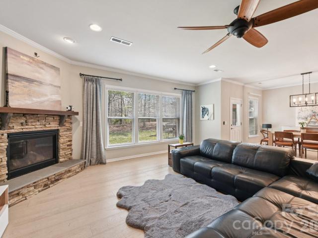 204 Hampton Trail Drive