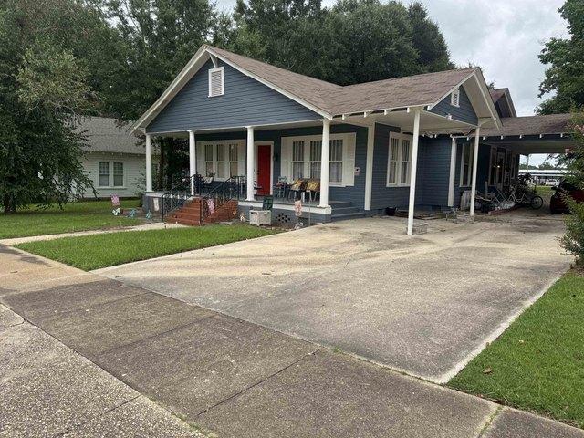 204 Hart Ave, Opp, AL 36467