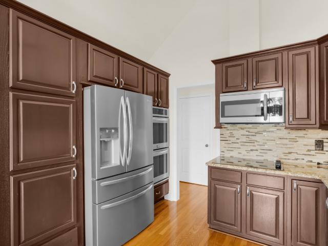 204 Hickory Trl