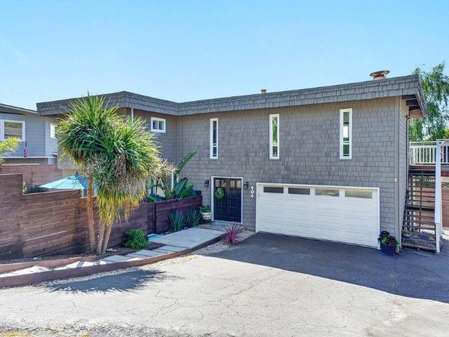 204 Highland Dr, Aptos, CA 95003 | MLS #ML82042