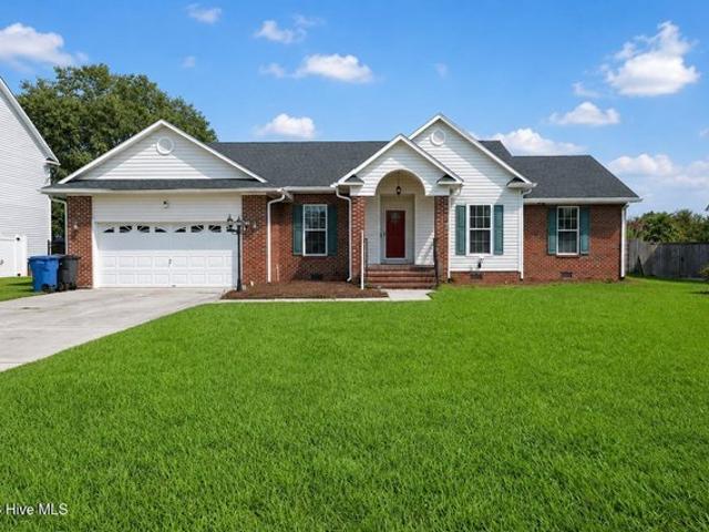 204 Hudson Ln, Jacksonville, NC 28540
